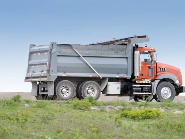 DUMP TRUCK ASPHALT TARPS: ESSENTIAL GUIDE FOR PROFESSIONALS - Trison ...