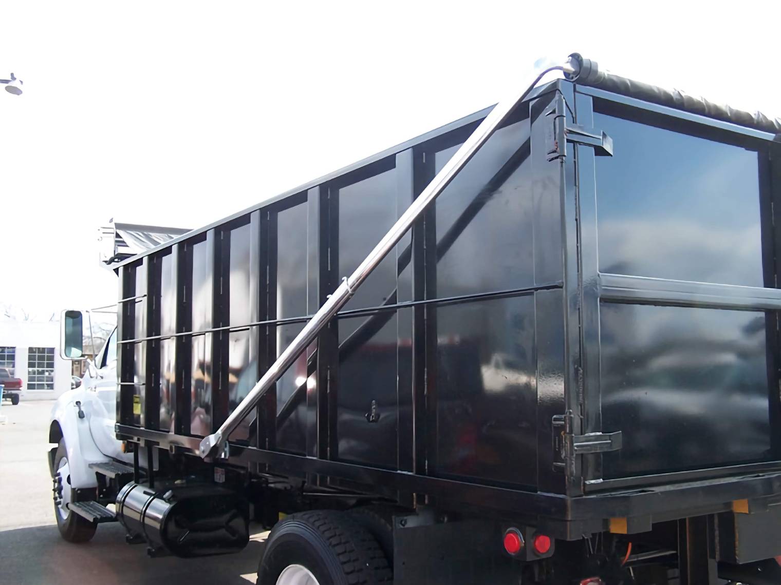 US Tarp Aluminum Electric Dump Truck Tarp System - Trison Tarps USA