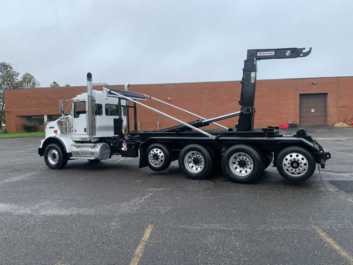 US Tarp Roll Off Tarp Systems | Gantry Tarp Kits for Roll Off ...